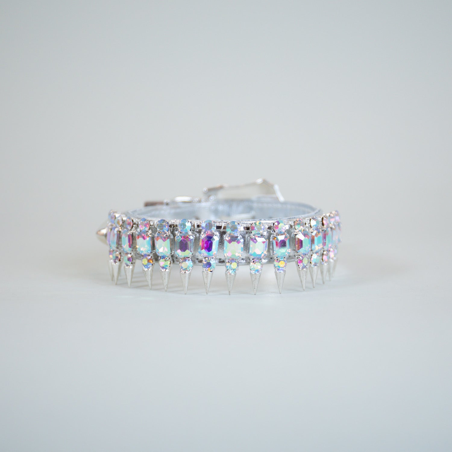 Etheral Spiked Crystal Collar